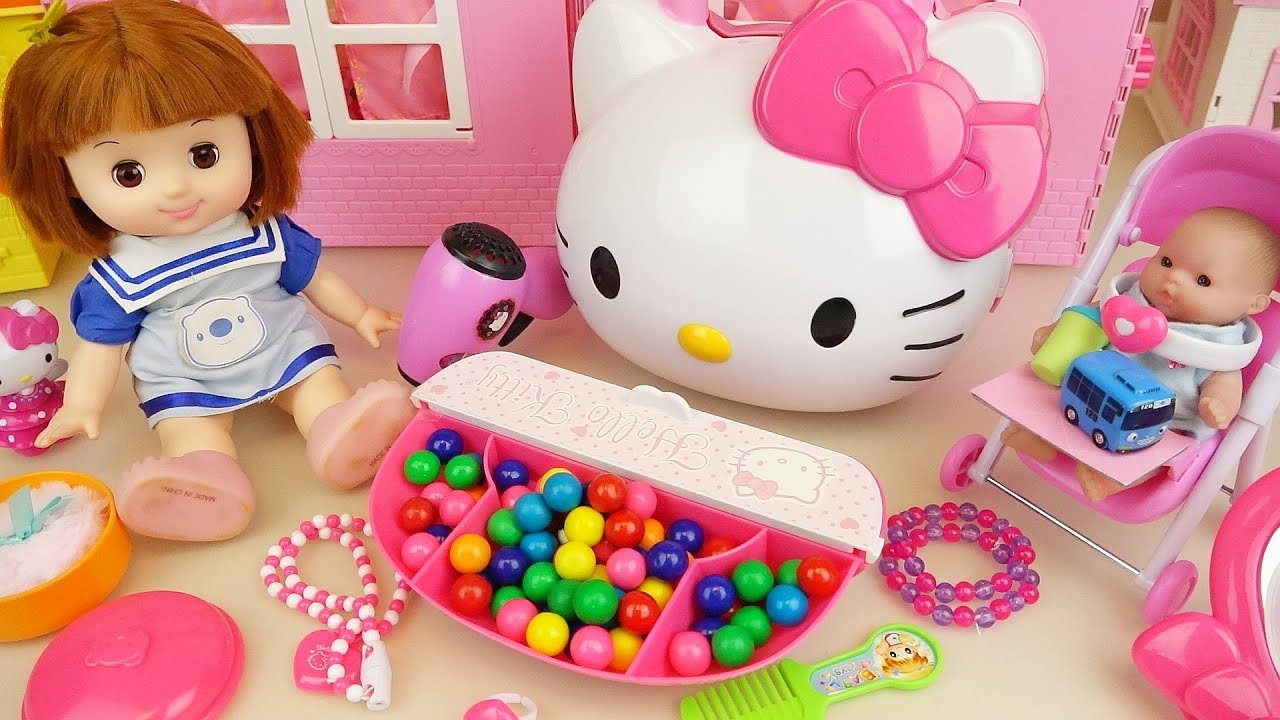 Baby doll and Hello kitty candy beauty box toys play - YouTube