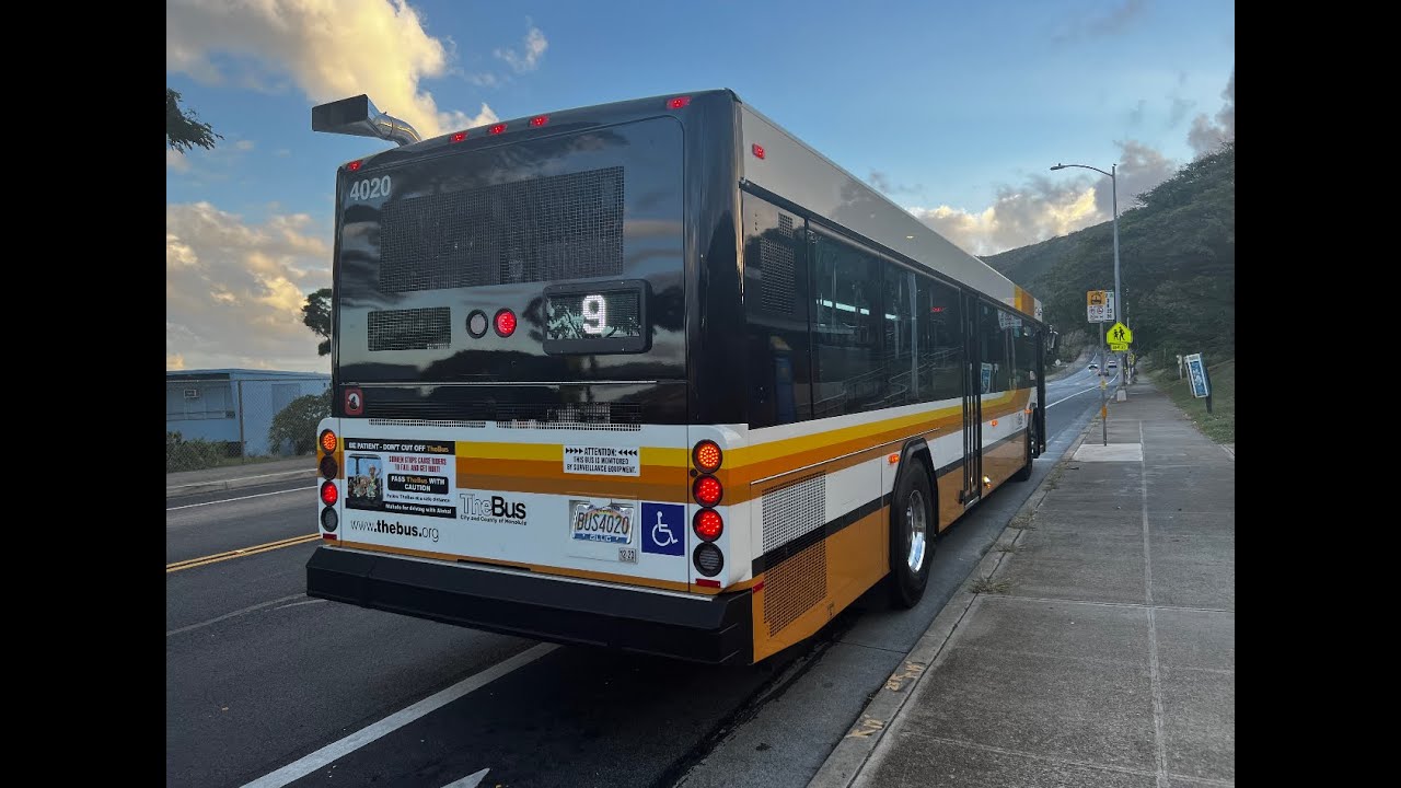 Honolulu Bus #4020 Route 9 - YouTube