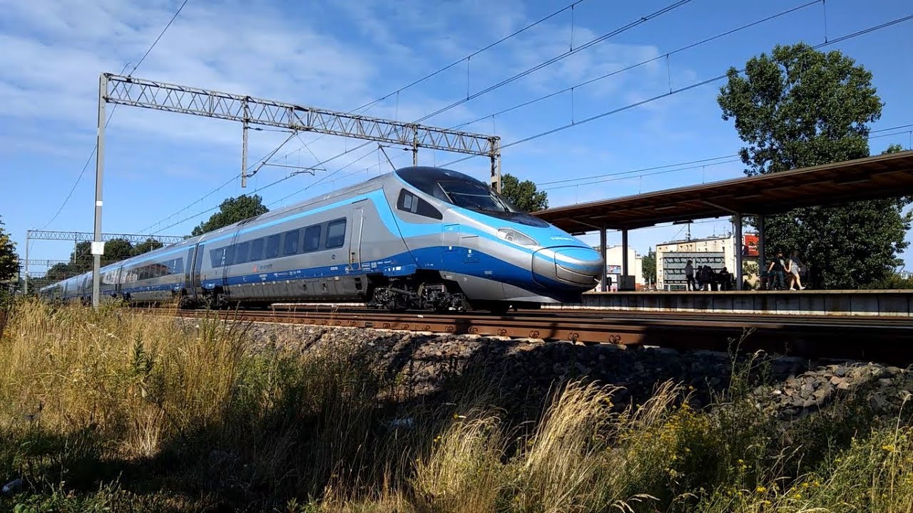 EIP 5404 do Bielska-Białej | Gdynia Wzgórze Świętego Maksymiliana - YouTube