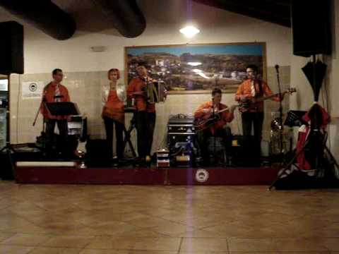 Ansambel JAVOR Ob koncu tedna - (Franc Mihelič) - YouTube