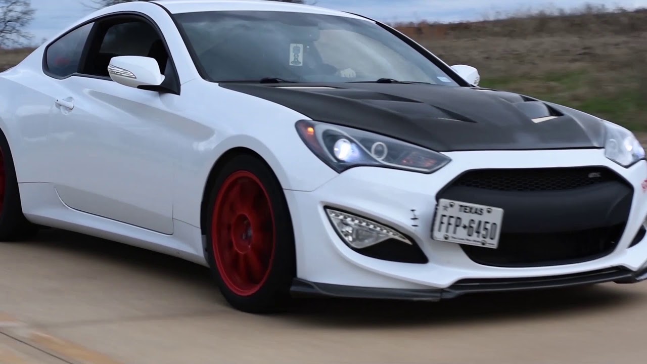 BRAD'S BAGGED HYUNDAI GENESIS - YouTube