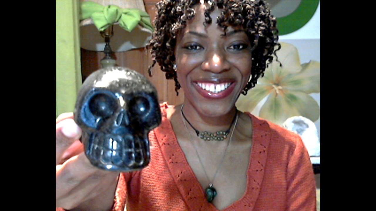 CRYSTAL SKULLS: Why I Love & Use Crystal Skulls (My Personal Experience ...