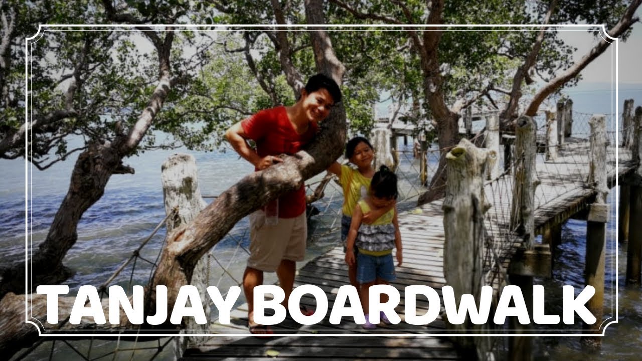 Boardwalk in Tanjay City | Travel Vlog - YouTube