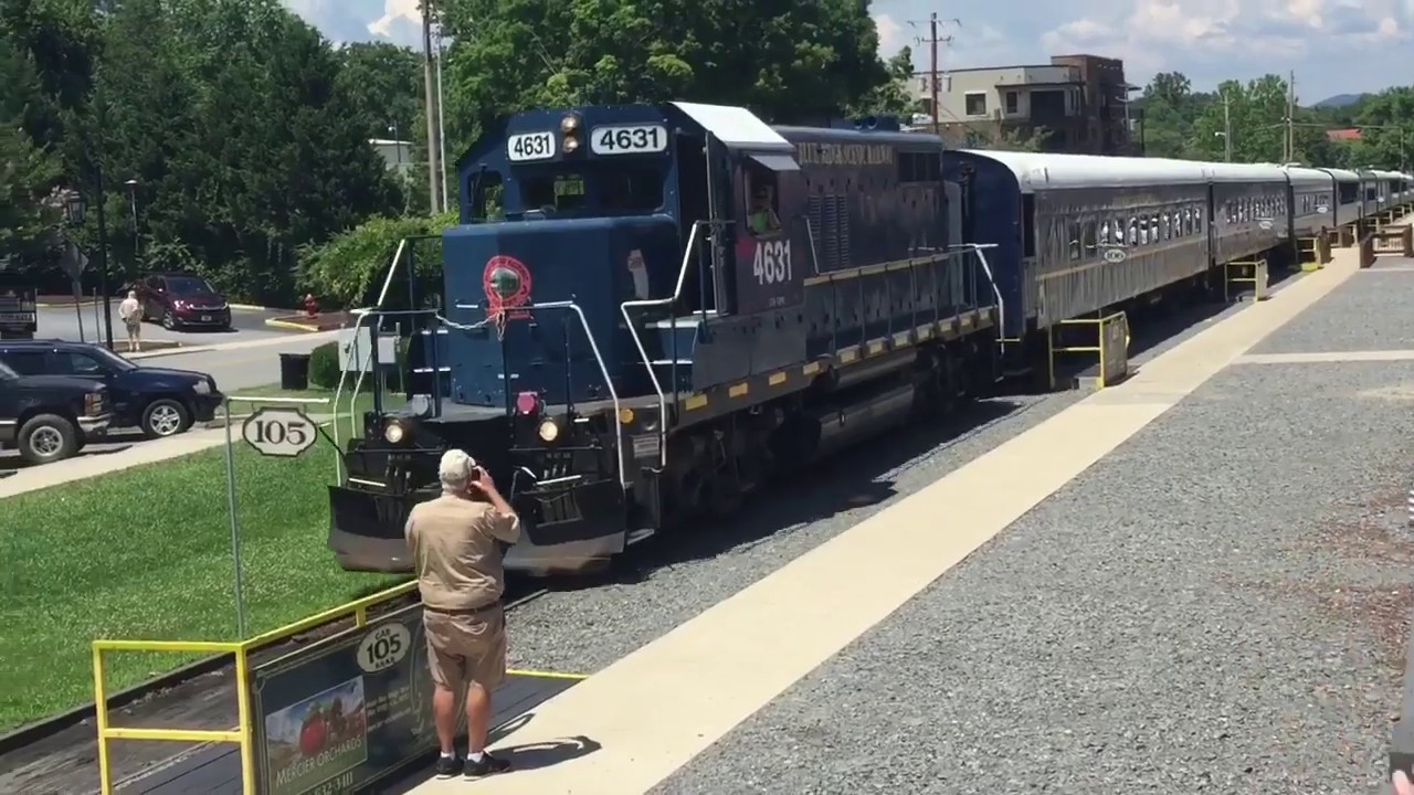 A visit to the Blue Ridge Scenic Railway - YouTube