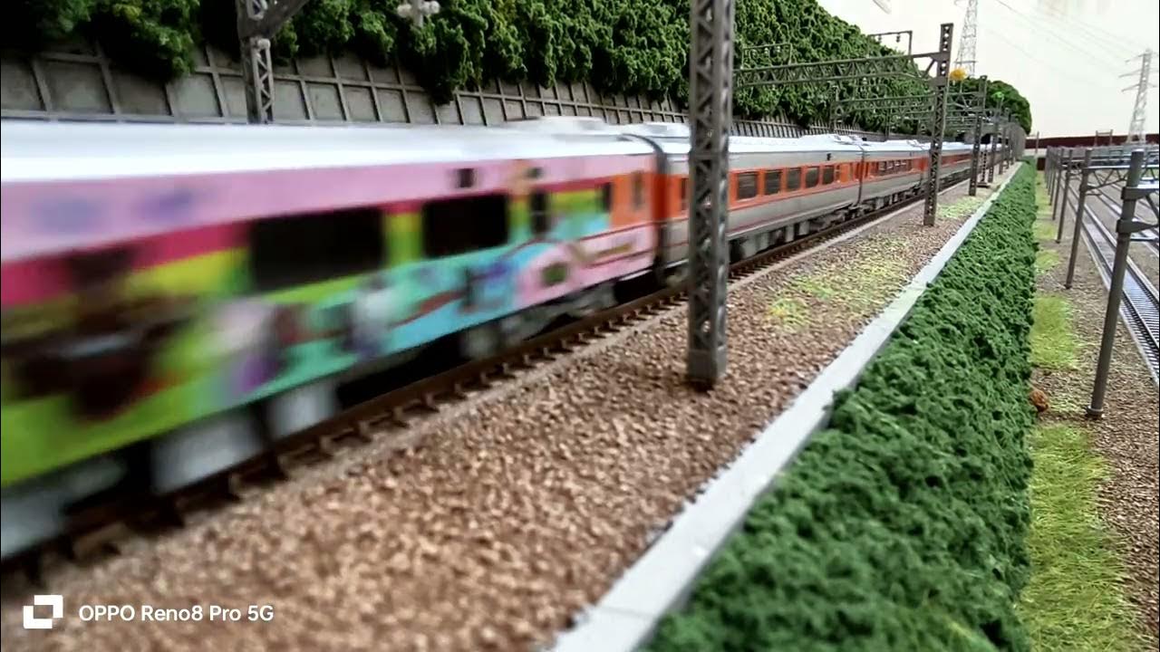 N規 EMU600 交會 PP自強號 - YouTube