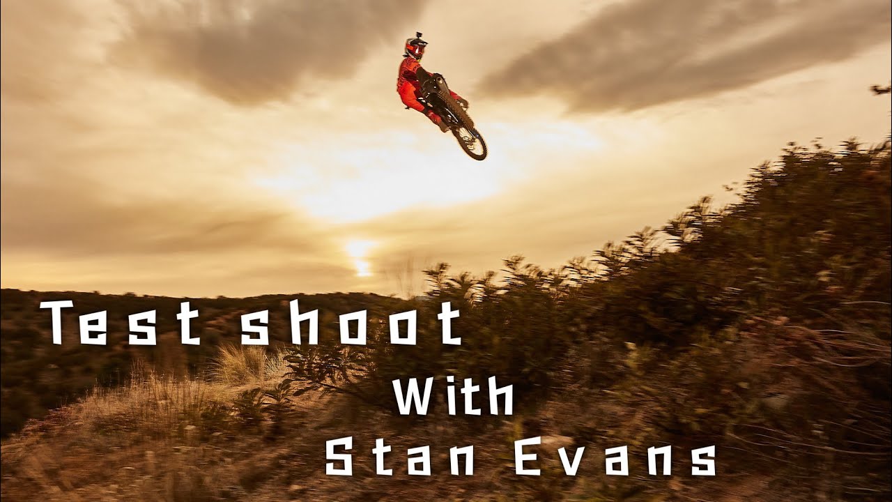 Test shoot in the Desert with photographer Stan Evans - YouTube