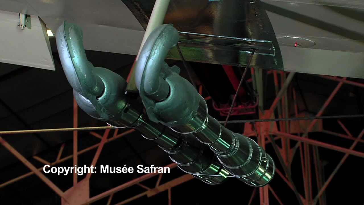 PULSE JET ENGINE.mov - YouTube