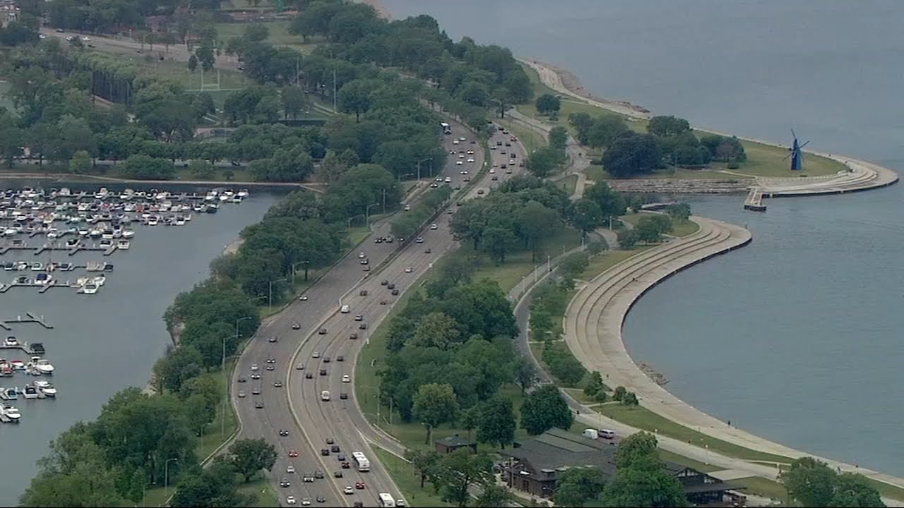 Lake Shore Drive renamed to honor DuSable - YouTube
