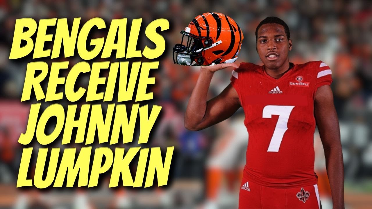 BENGALS RECEIVE JOHNNY LUMPKIN - YouTube