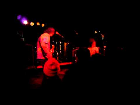 Tweak Bird - Know It All live Black Cat 2012 - YouTube