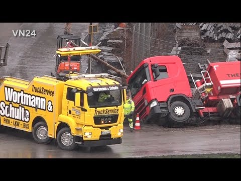 10.03.2020 - VN24 - Traktör kereste vinci ile kamyonun kurtarılmasına yardımcı olur