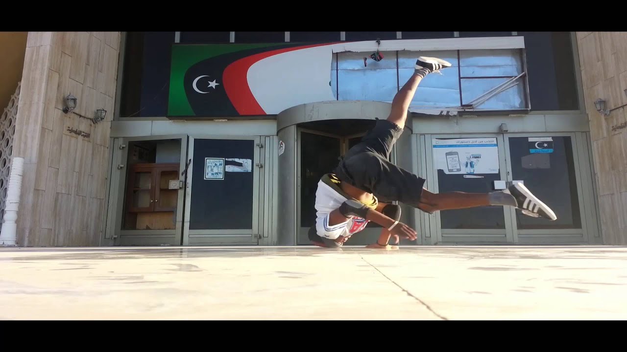 windmills Up B-boy Karim - YouTube