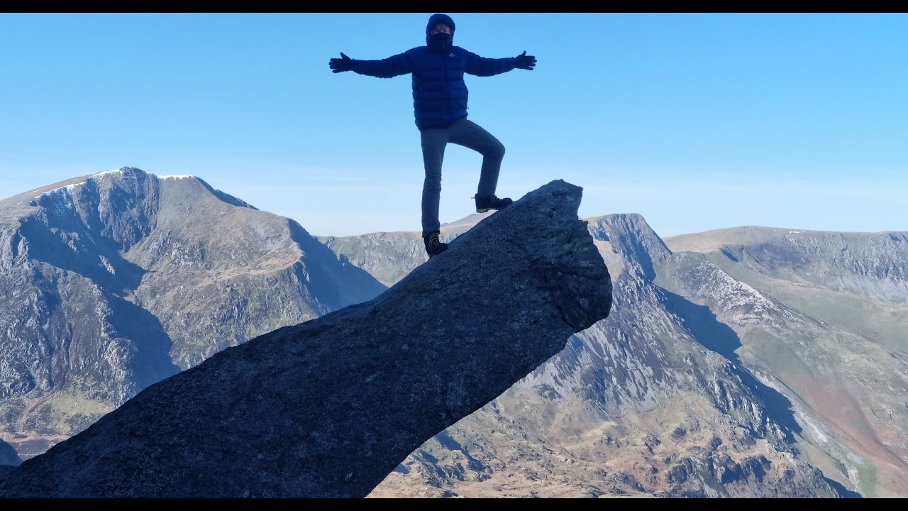 Tryfan North Ridge Ascent! My First Excursion! Ogwen Valley,Snowdonia ...