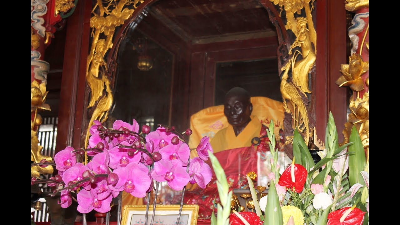 6th Patriarch Hui Neng Chan Master 六祖惠能禅师 - YouTube