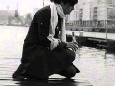 Çölgüneşi Sessiz vedasız - Şiir Fasli Mavi