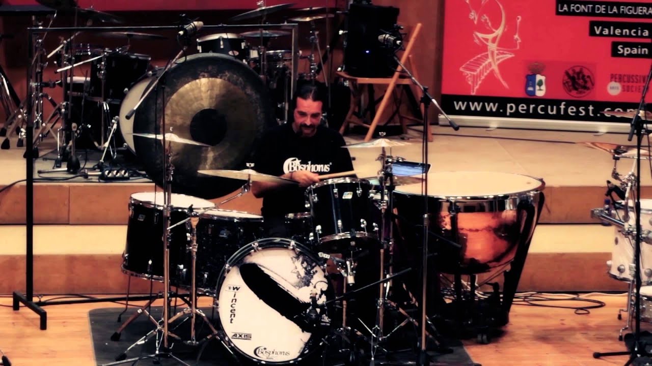 Manolo CASCALES (España) Drummer & Clinician PercuFest 2013 - YouTube