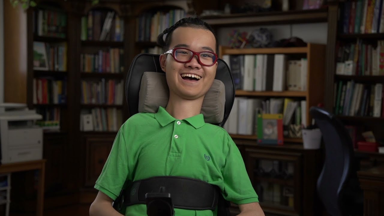 Ben Lou Inspiring Others While Living With SMA - YouTube