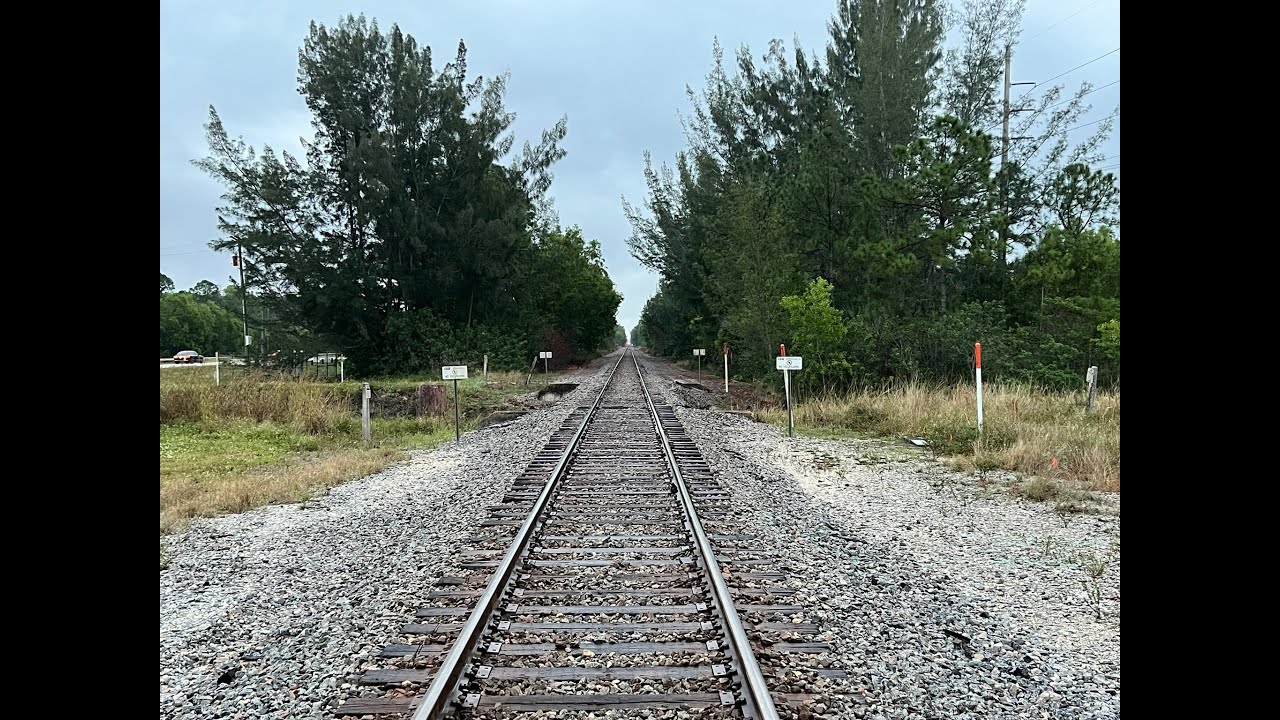 Amtrak Silver Meteor Approaching From Far Away - YouTube