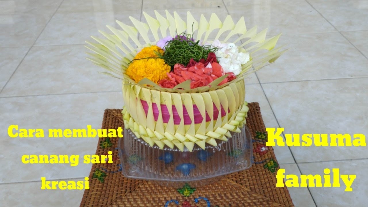 Cara membuat canang sari kreasi - YouTube