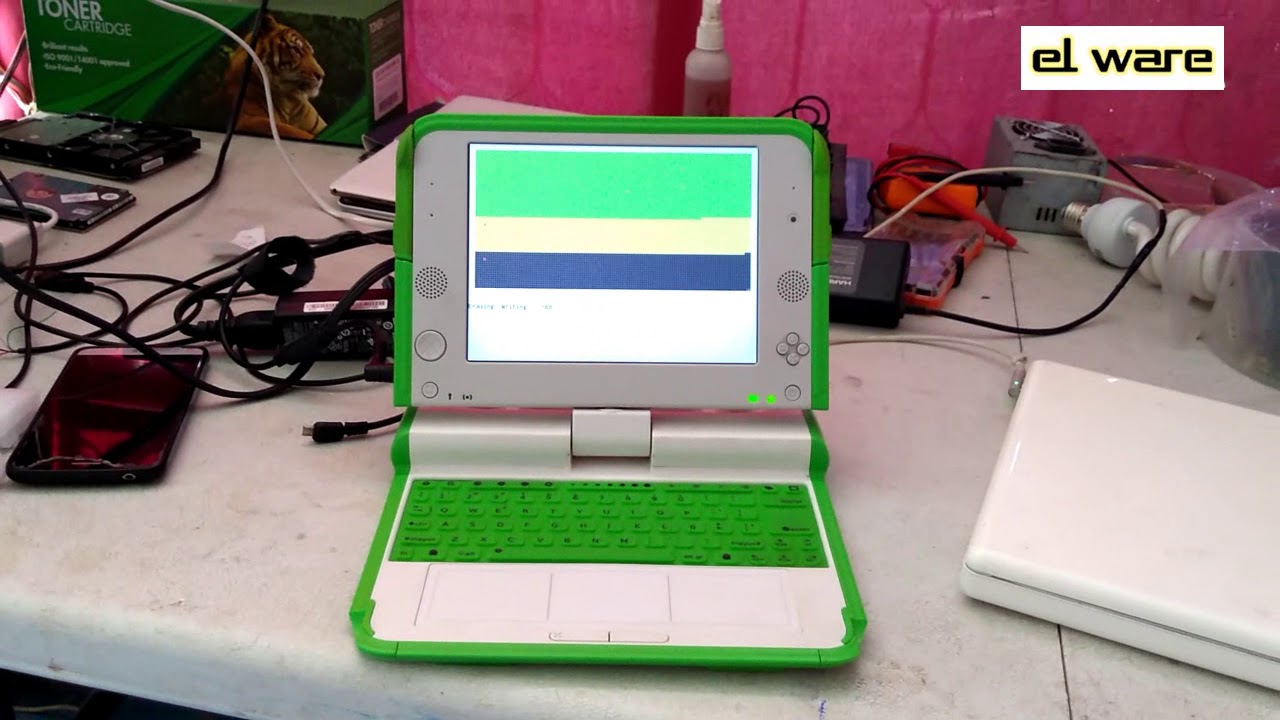 instalacion OLPC xo 1 fedora Parte 2 - YouTube