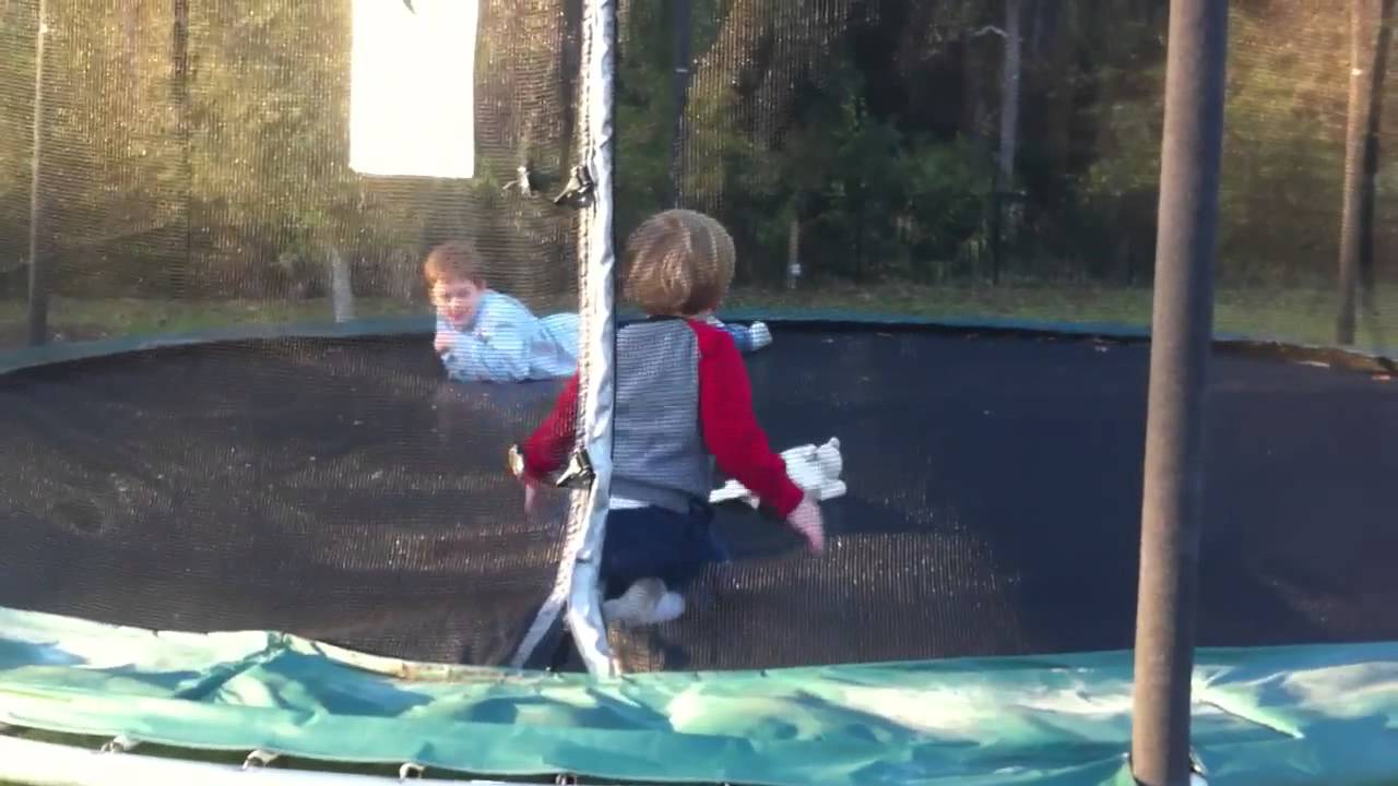 Thanksgiving trampoline fun 2 - YouTube