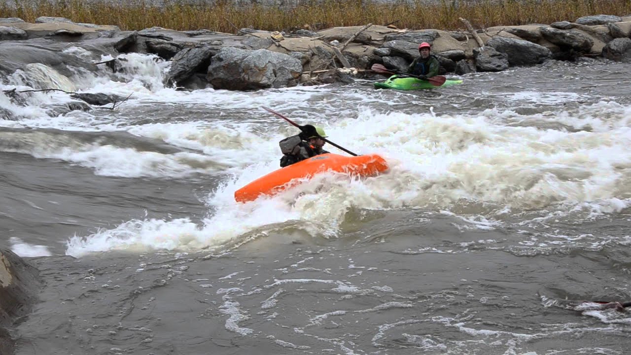 Kayaking: Holtwood Play Boating 5 - YouTube