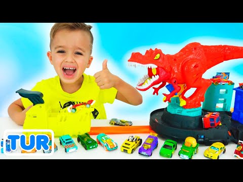 Vlad ve Nikita Oyuncak Arabalarla Oynuyor  Hot Wheels Şehir