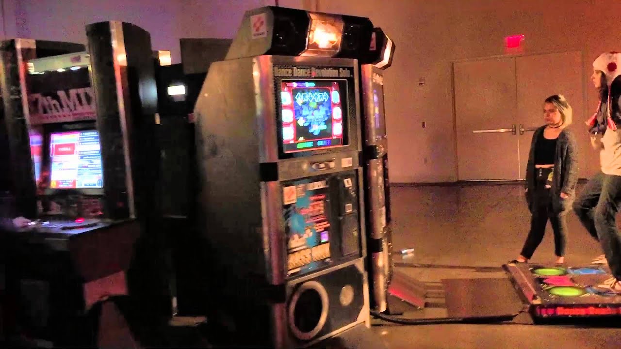 Arcade Walkthrough @ MAGFest 14 - YouTube