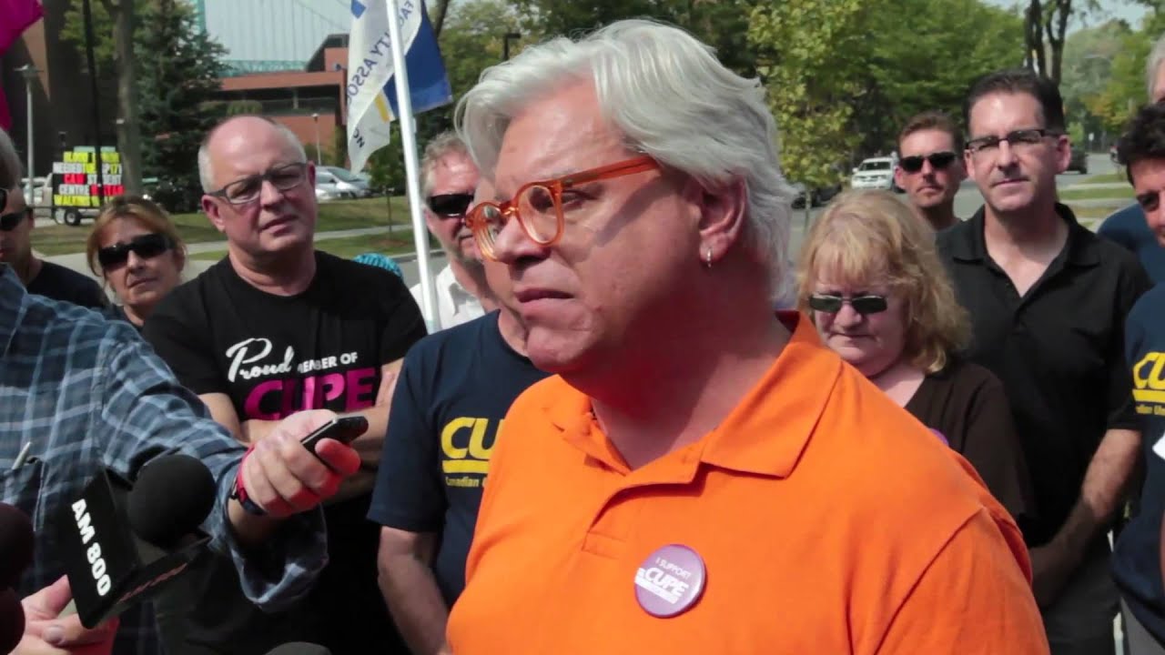 CUPE Ontario president Fred Hahn speaks during rally at the - YouTube