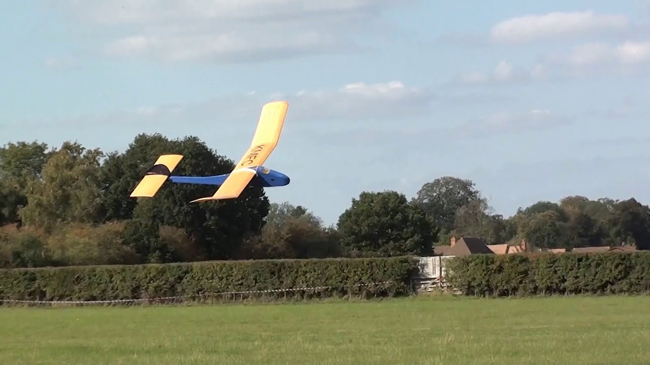 Old Warden Model Festival of Flight Sept. 2015 (Free Flight area) - YouTube