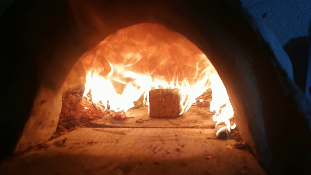 Very hot tabun handmade ,fast wood firing without touch fire #zatabun ...