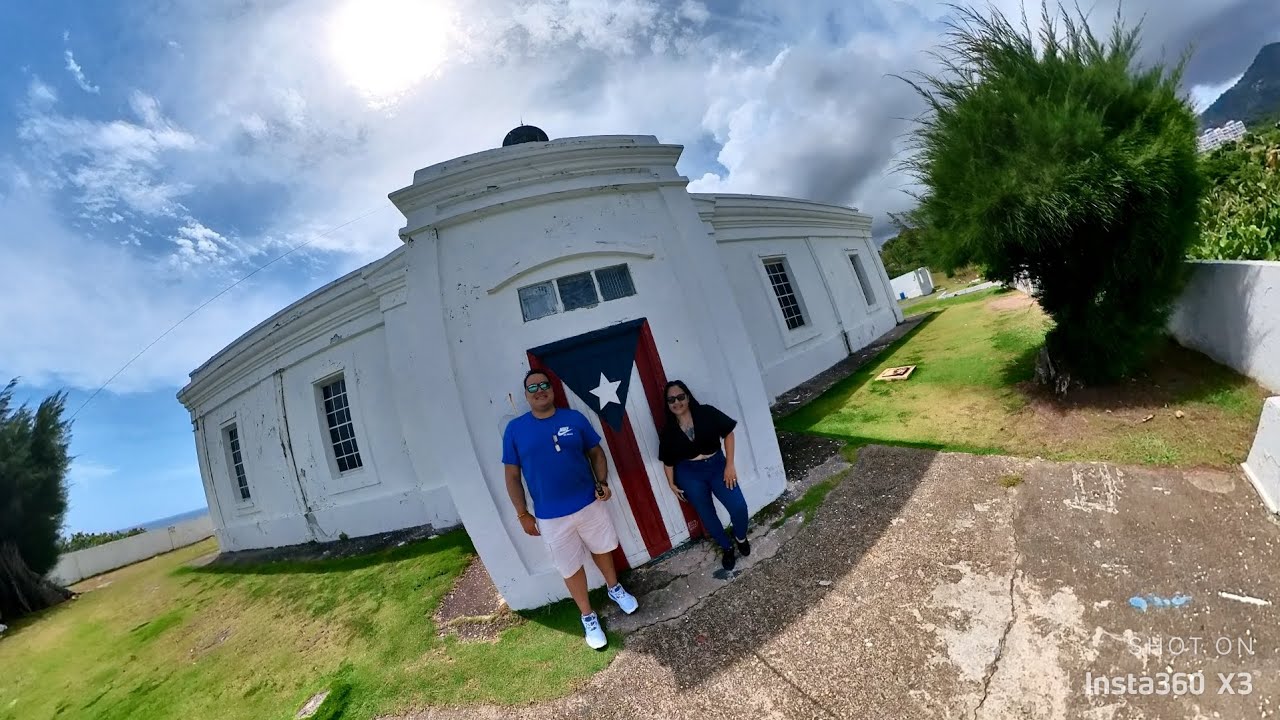 Faro Punta Tuna en Maunabo y Antiguo Molino de Viento La Berdedera en ...