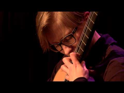 Justyna Sobczak plays Tiento by Maurice Ohana