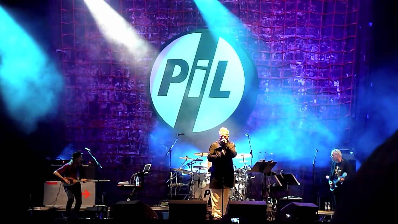 PIL This is a not love song_Primavera Sound 2011 HD - YouTube