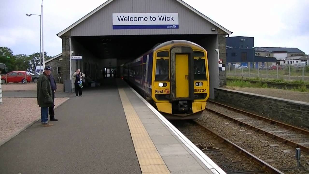158704 at Wick Railway Station: 18th June 2011 - YouTube