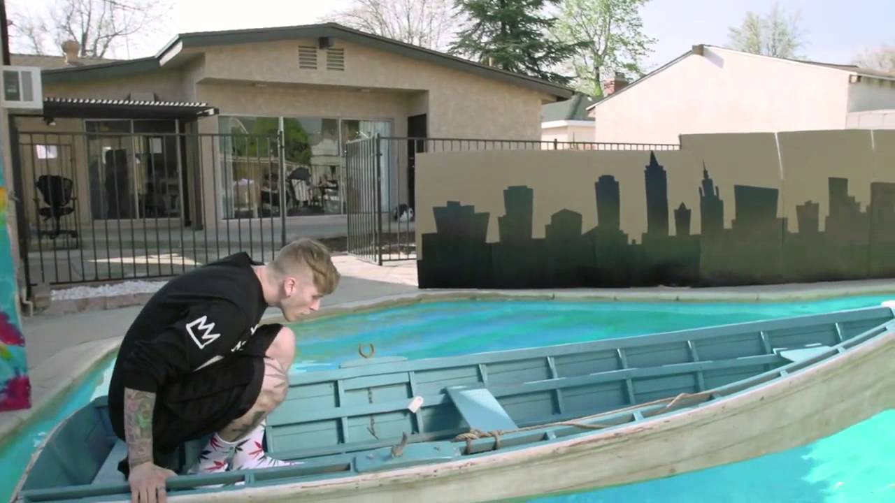 Machine Gun Kelly - Sail (Official Music Video) - YouTube