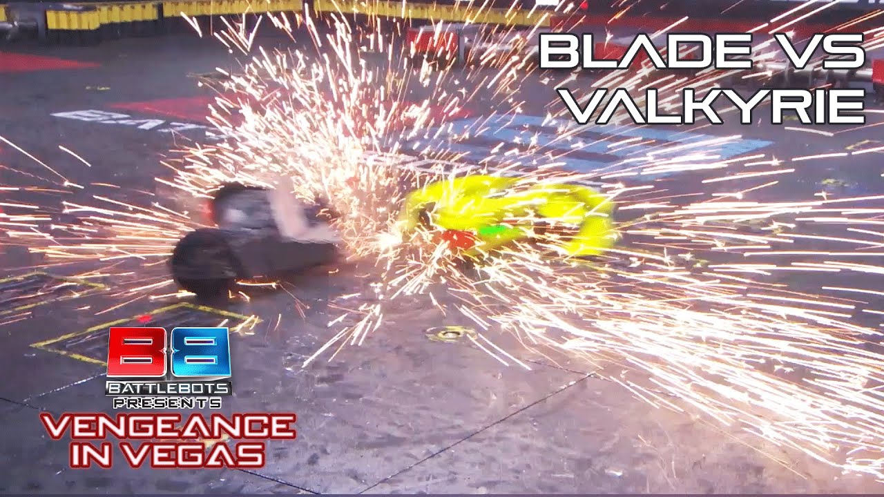 CLOSE FIGHT LEAVES ONE BOT IMMOBILISED! | Valkyrie vs blade ...