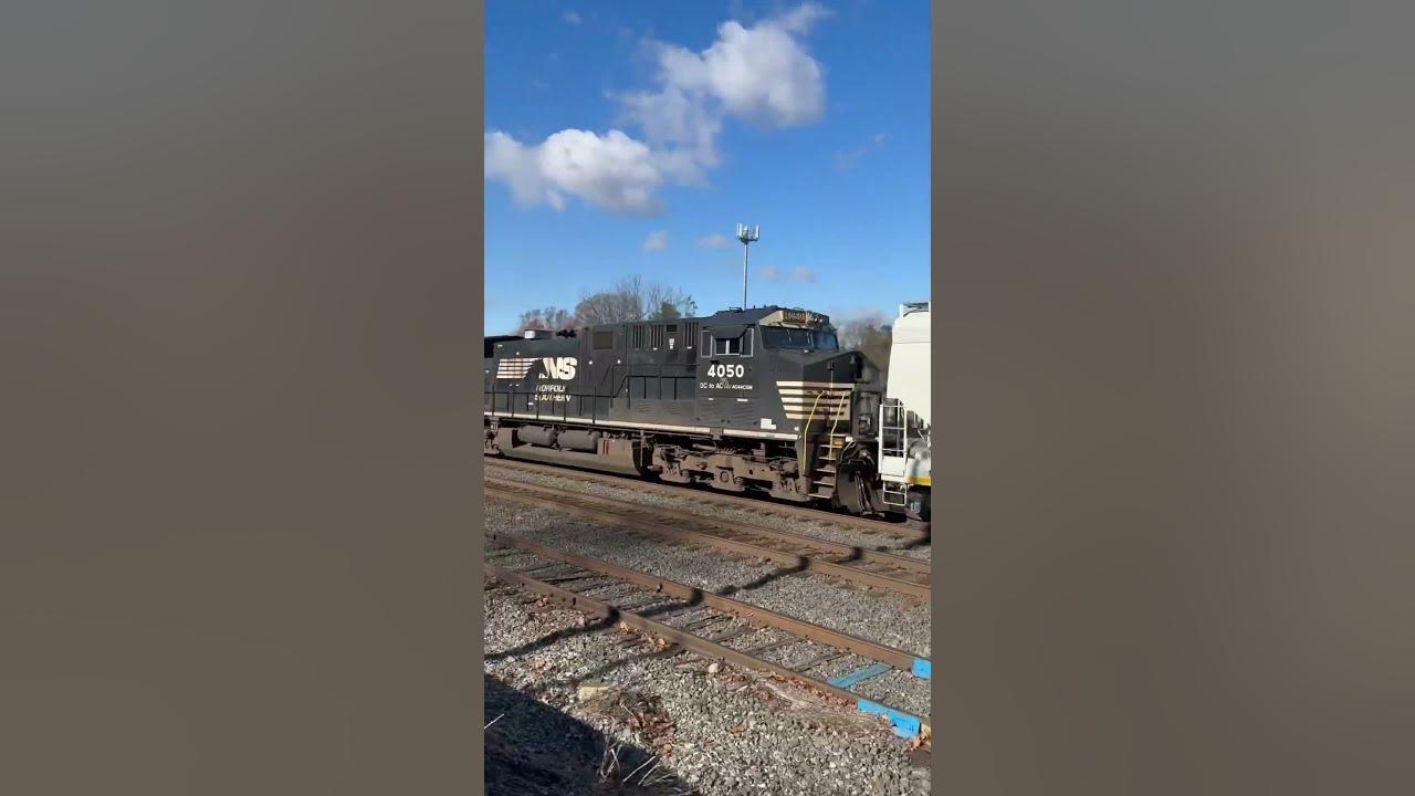NS 4050 MDPU on 11K! #norfolksouthern #railroad #shorts - YouTube