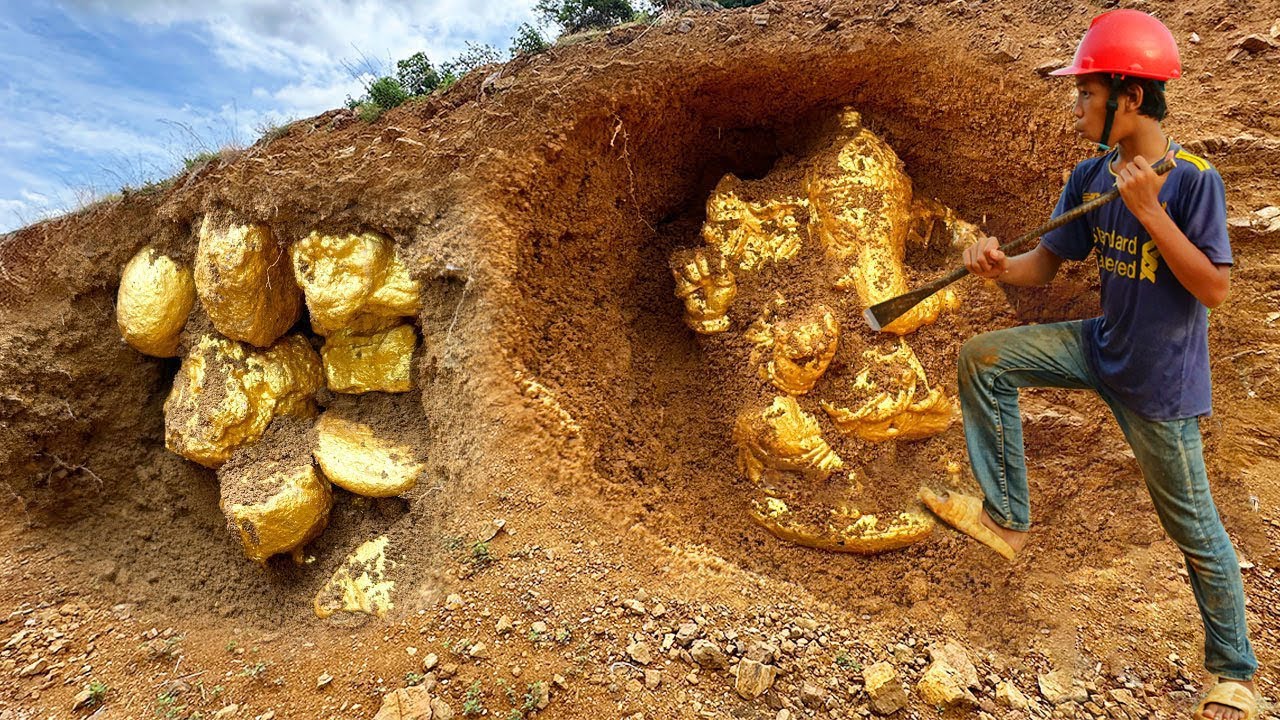 Amazing! Lucky Man Found Huge Nuggets of Gold Treasure Under Stone ...