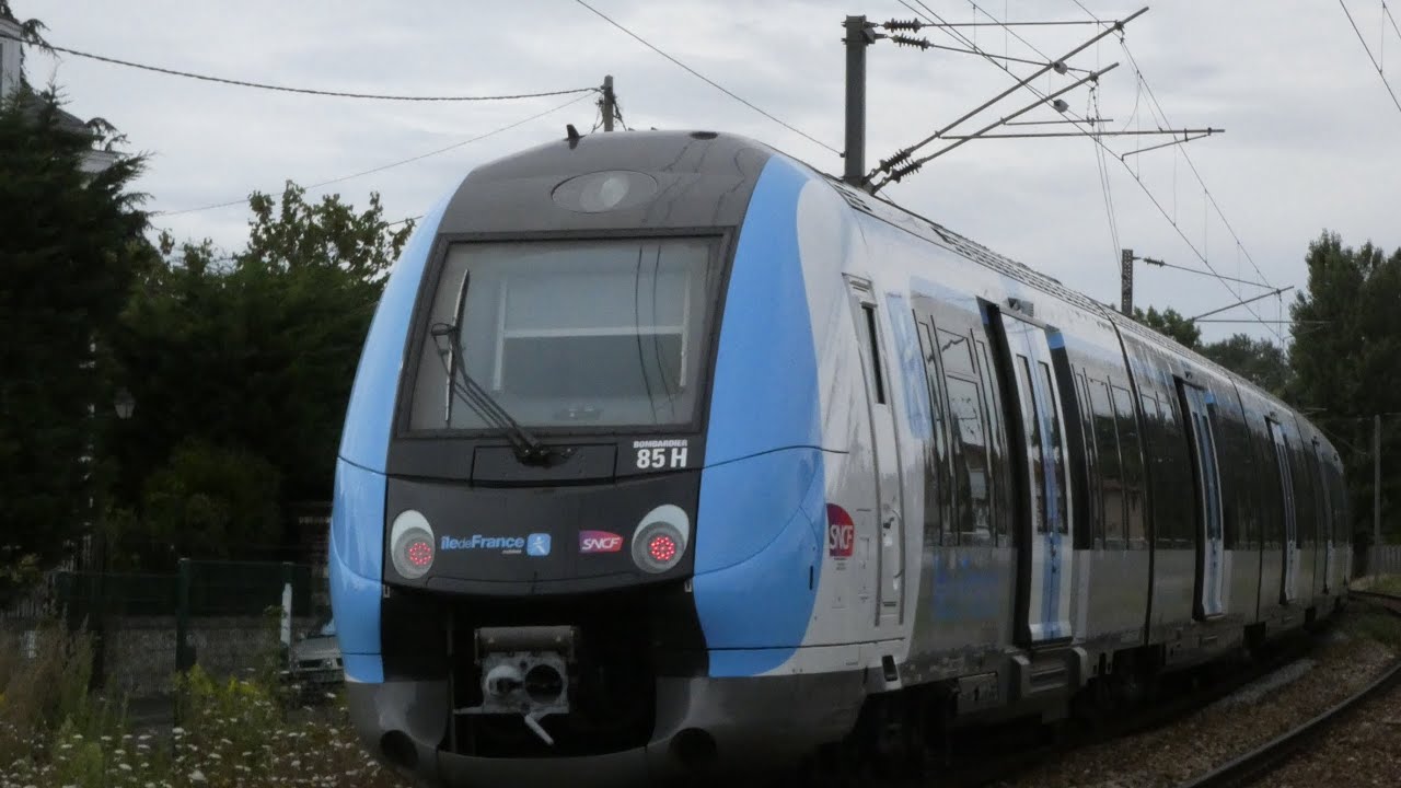 [Ligne H] Arrivé d'une Z50000 à Ecouen Ezanville pour Paris Nord - YouTube