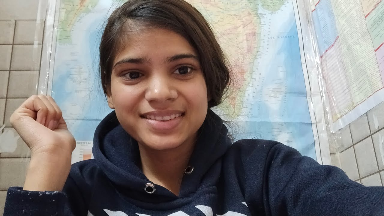 Simran Sagar is live! - YouTube