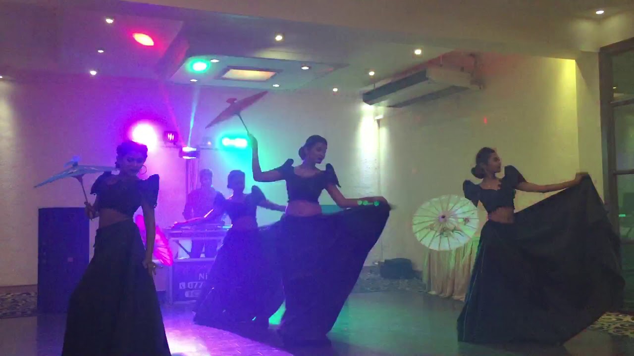 Hiru mal kiniththak. Sanza dancing troupe - YouTube