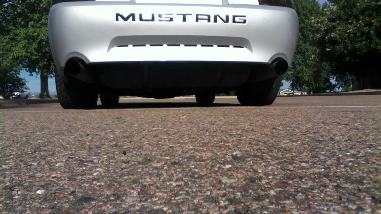 Mustang BBK shorty headers, MAC Pro chamber, MAC Cat-back - YouTube
