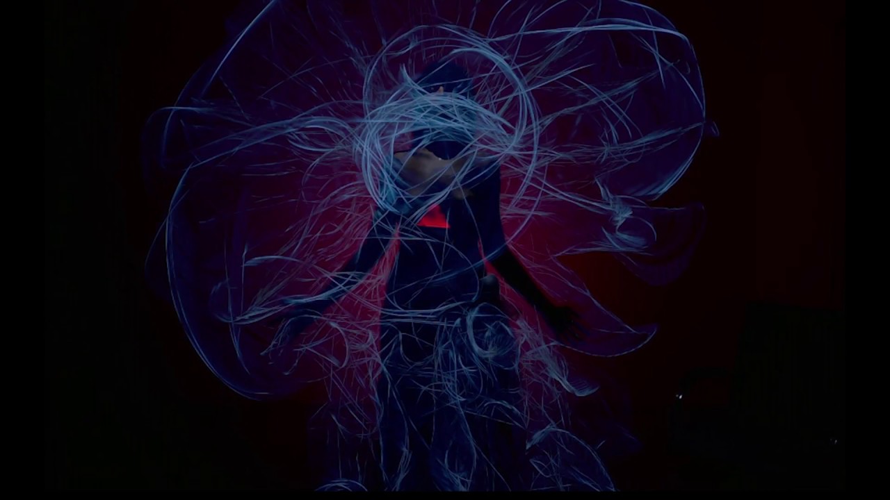 REAL TIME Light Painting Process by Light Club - YouTube