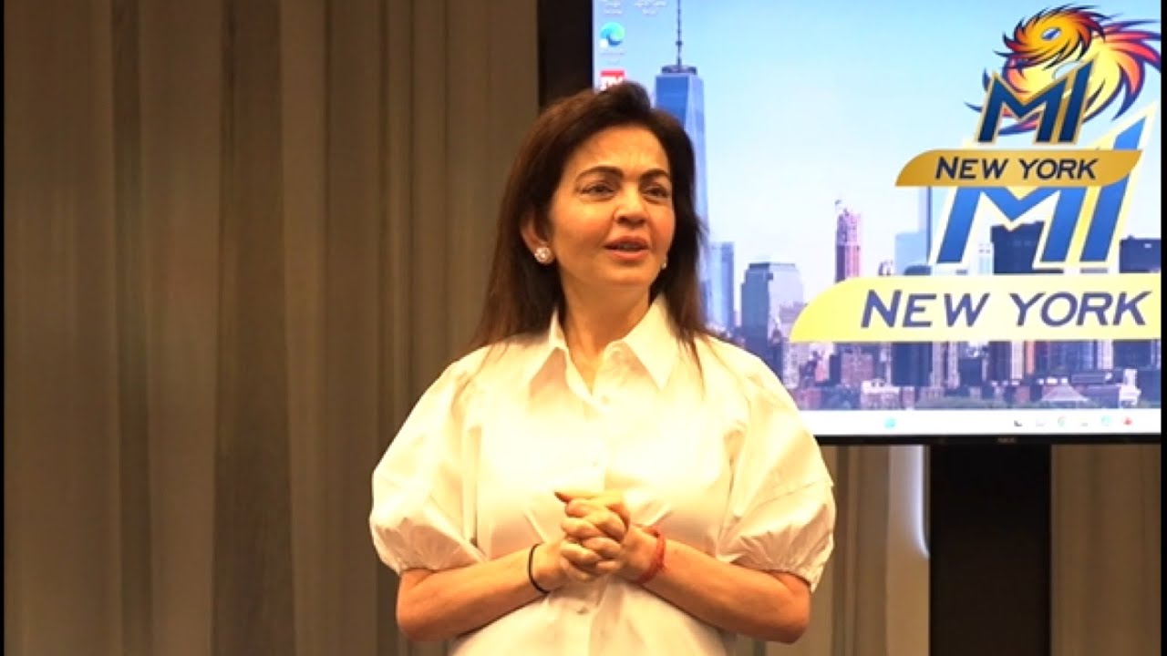 Mrs. Nita M. Ambani meets the MI New York team - YouTube