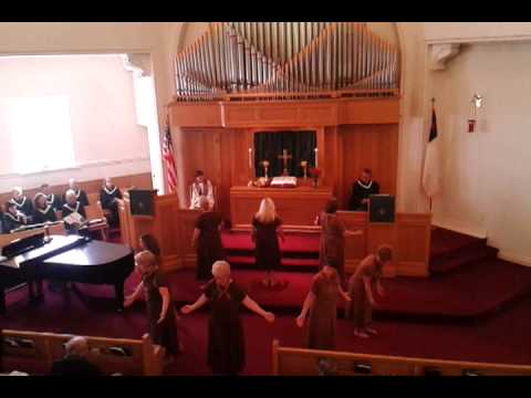 Lyrics in motion cherokee morning song - YouTube