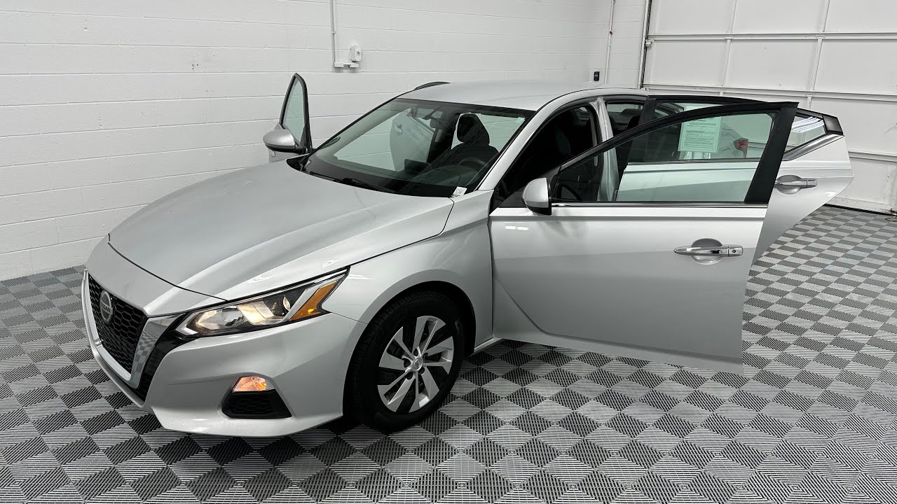 2020 Nissan Altima S AWD (XYZ Motors) - YouTube