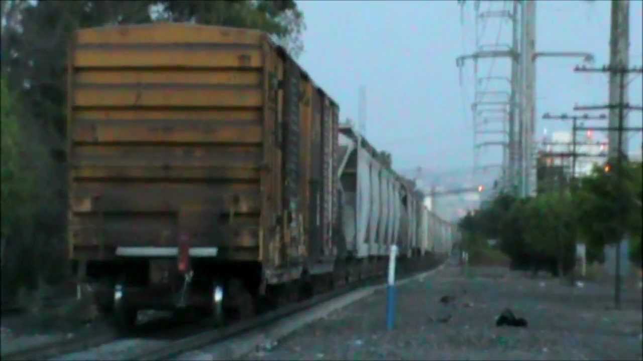 Ferromex SD70ACe #4095, AC4400CW's #4557 y Remota #4513 Chatarrero-Granelero Mazatlan-GDL ...