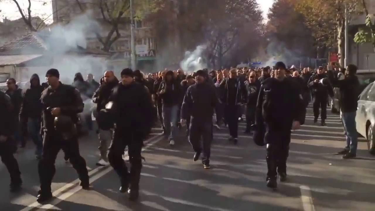 Lauta Army Derby Day 20.11.2016 - YouTube