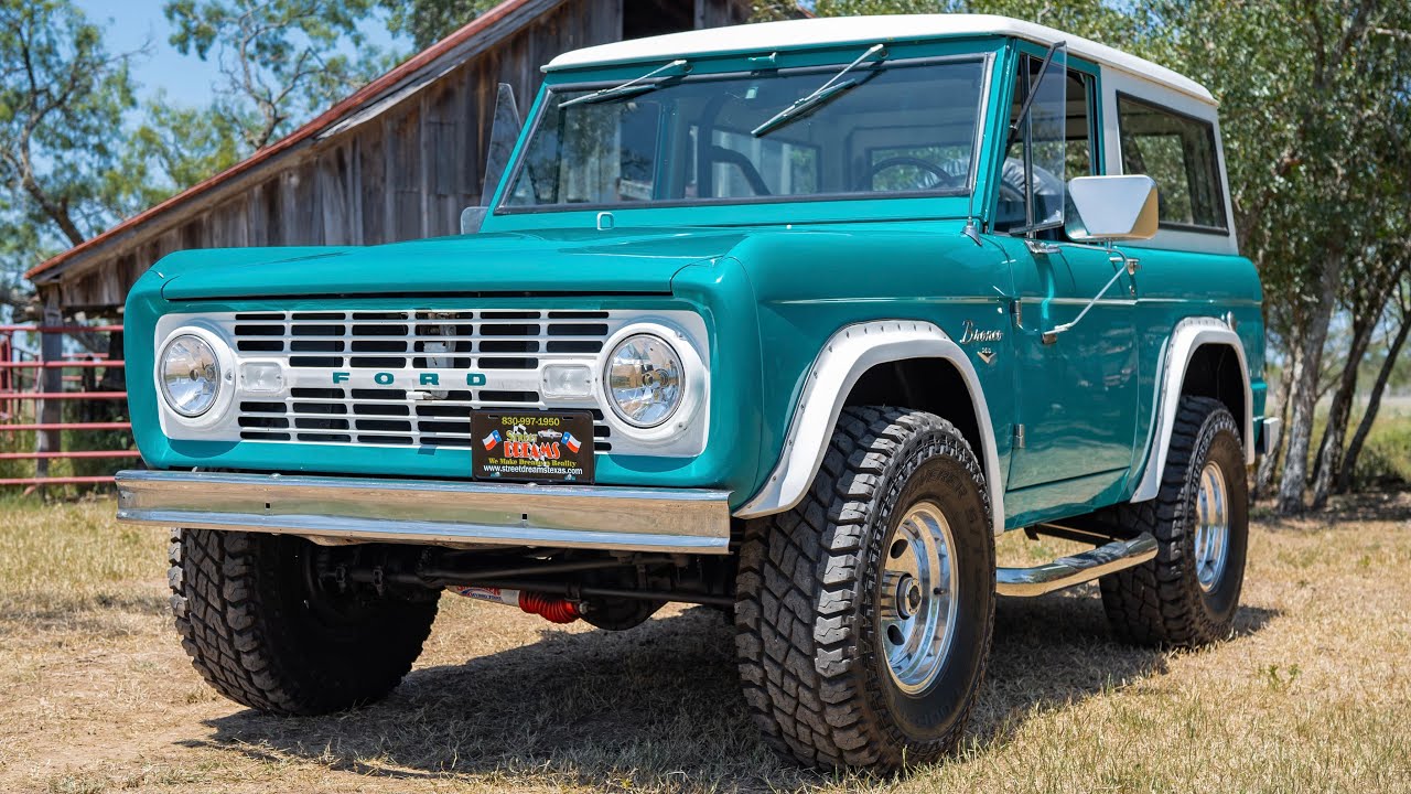 1966 Ford Bronco 4x4 351ci V8 3-Speed PB Caribbean Turquoise - YouTube